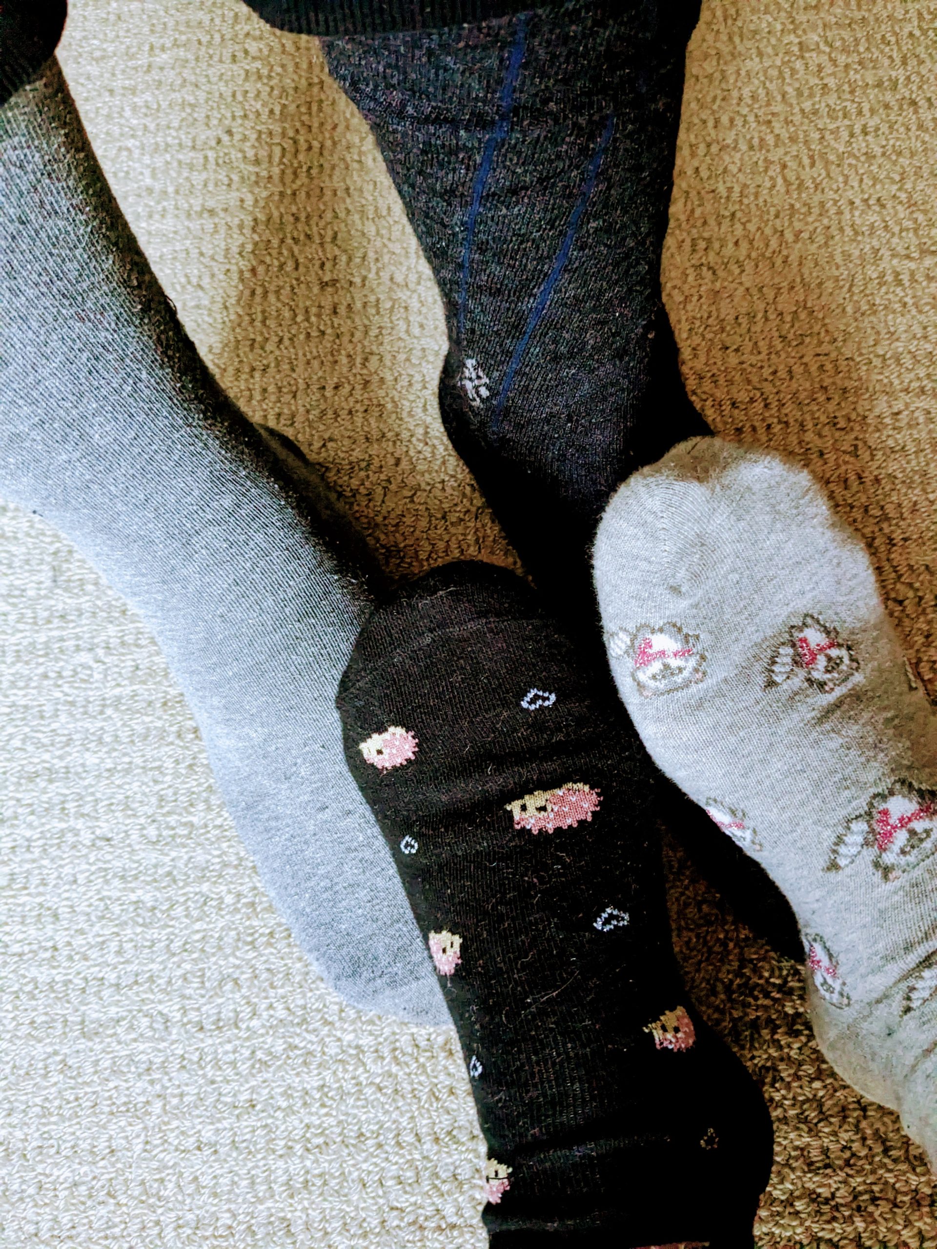 myquietbubble - The bubble - Mismatched socks